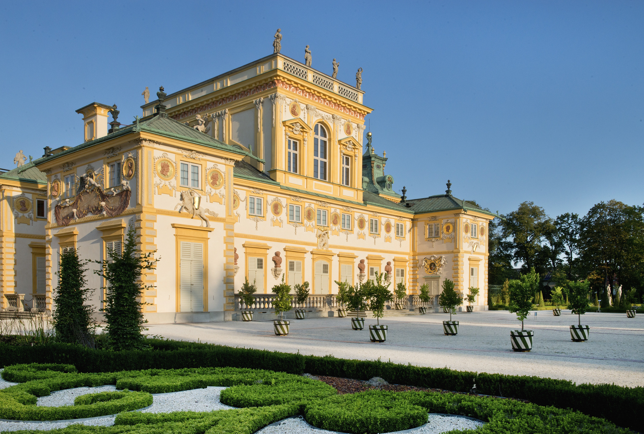 Opening hours - Museum of King Jan III's Palace at Wilanów